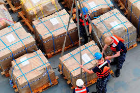 Freight vs. Parcel: What’s Best for Your B2B Shipping Needs